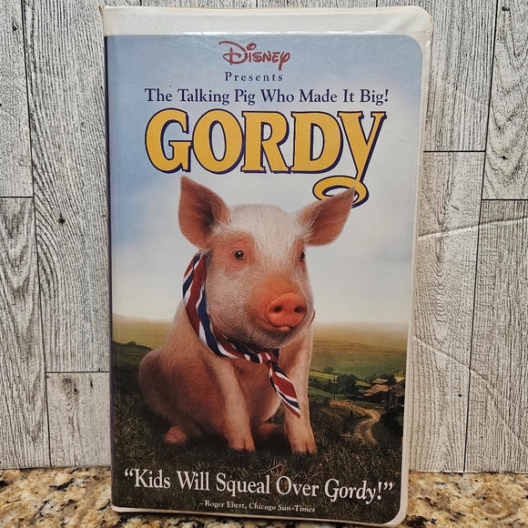 Disney | Media | Gordy Vhs The Talking Pig Who Made It Big Rated G ...